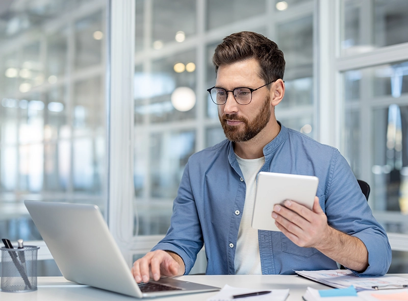 Key Contract Request Management Features for Prioritizing Urgent vs Routine